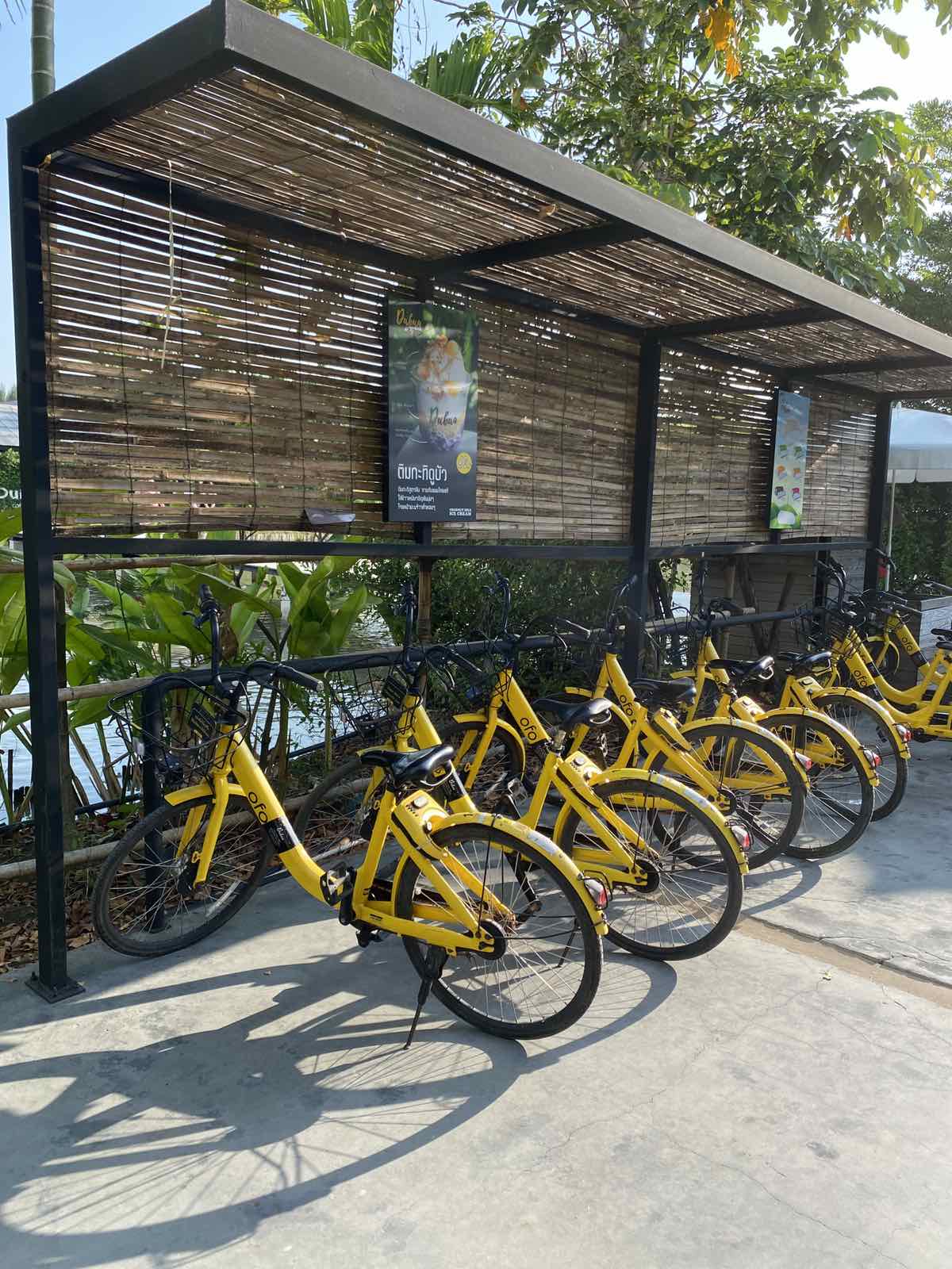 Dubua Cafe: A Friendly Family Getaway in Thailand – Mark x Abi