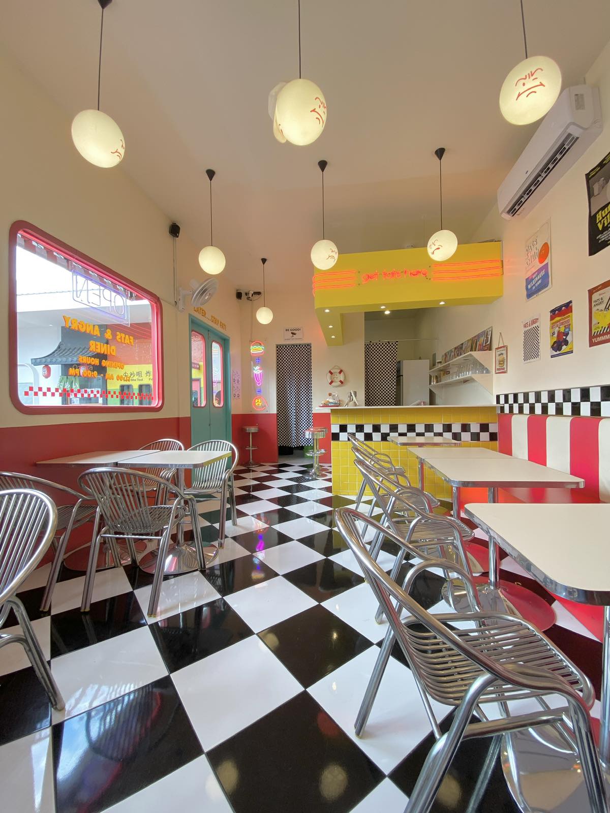 Budget Food Crawl: 8 Cafés and Restaurants to Try in Ari, Bangkok ...