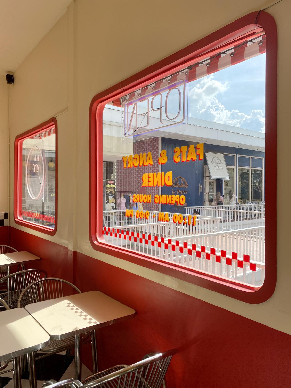 Budget Food Crawl: 8 Cafés and Restaurants to Try in Ari, Bangkok ...