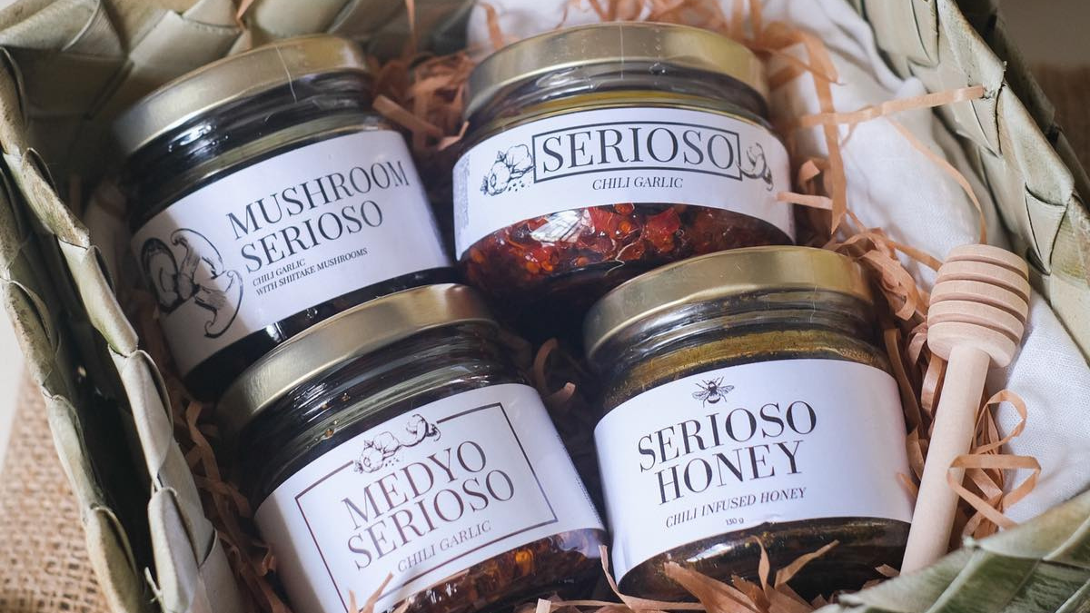 Affordable Christmas Gift Ideas – Serioso Chili Garlic Sauce and ...